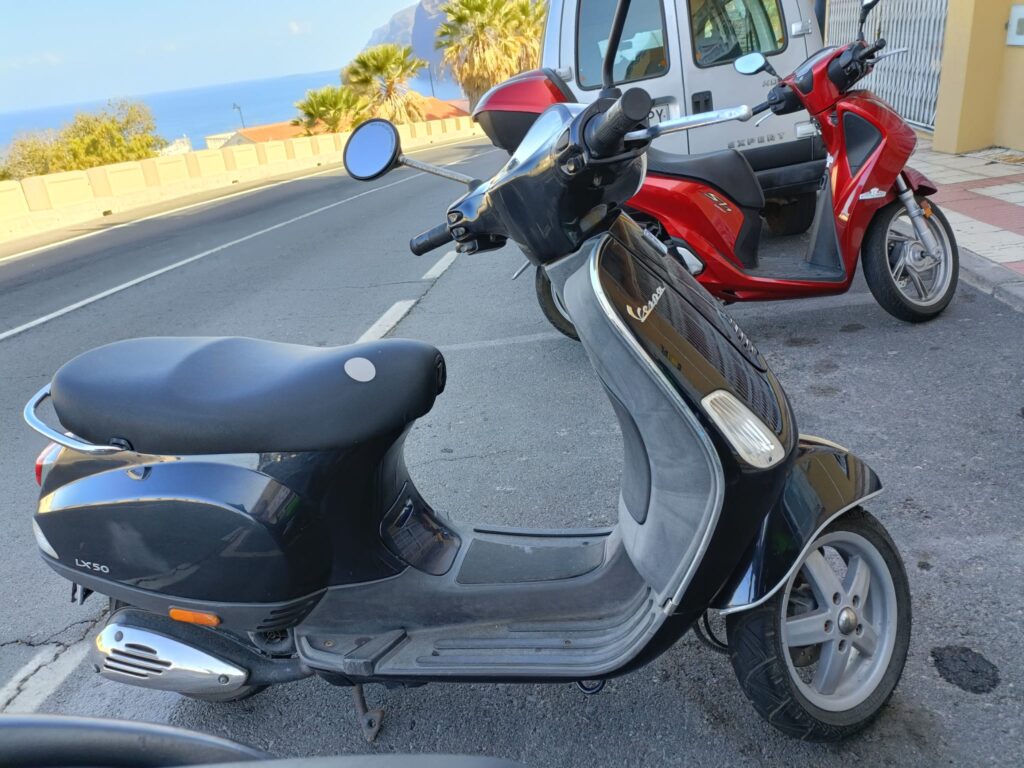 Vespa LX50 50cc 2 tiempos – Moto Style Tenerife
